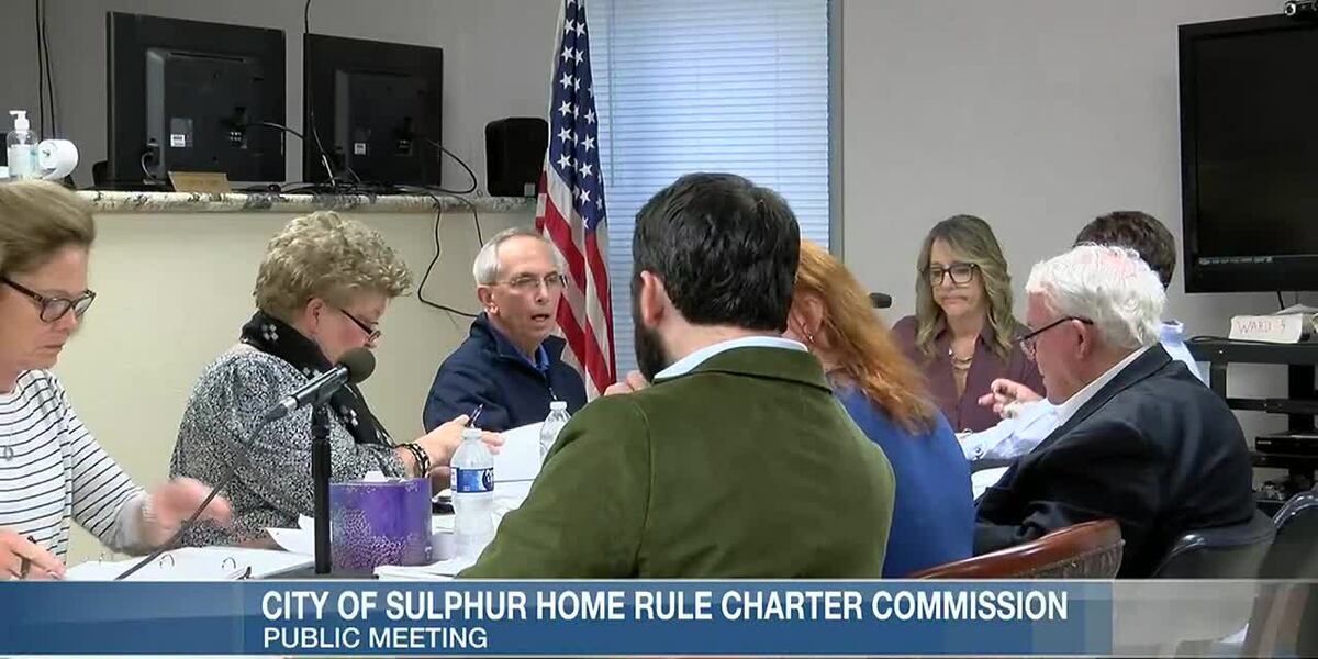 Sulphur holds Home Rule Charter Commission meeting Sulphur holds Home Rule Charter Commission meeting